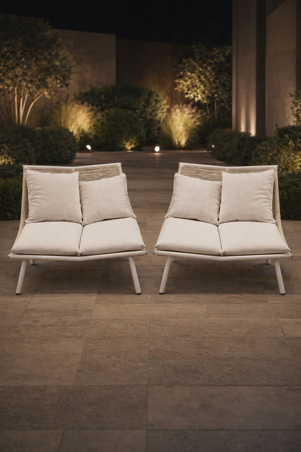 LOUNGE CHAIRS – EMA CREATION